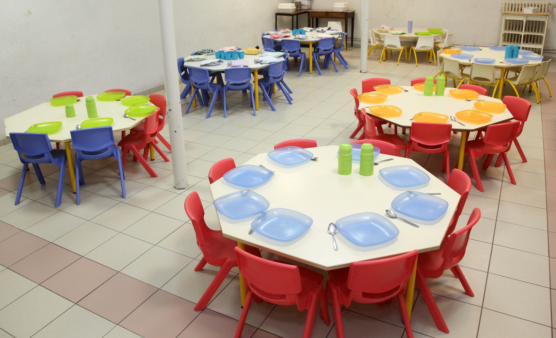 Restauration scolaire - École Perrin Sainte Trinité - Établissement ...